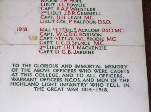 victoriacrossonline.co.uk