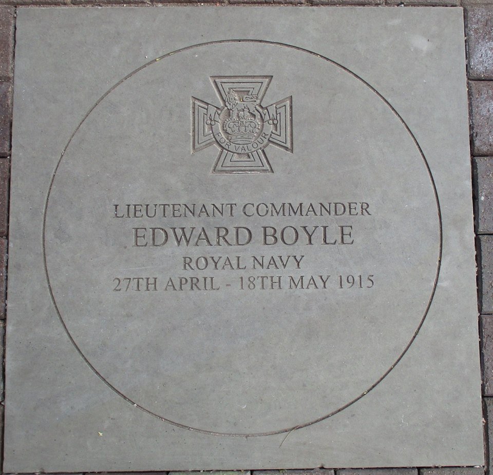 victoriacrossonline.co.uk