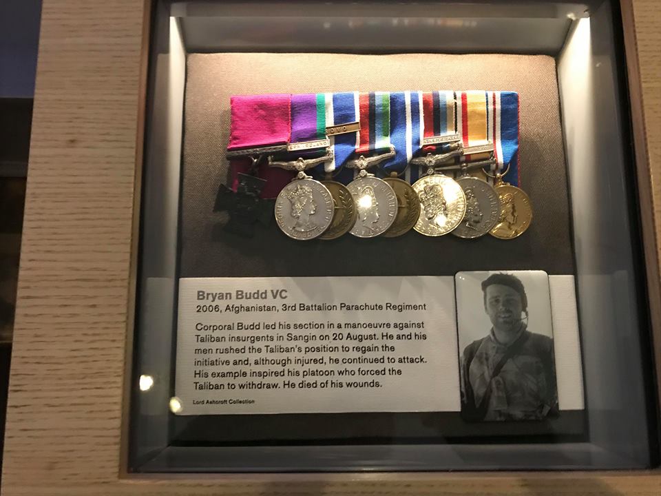 victoriacrossonline.co.uk