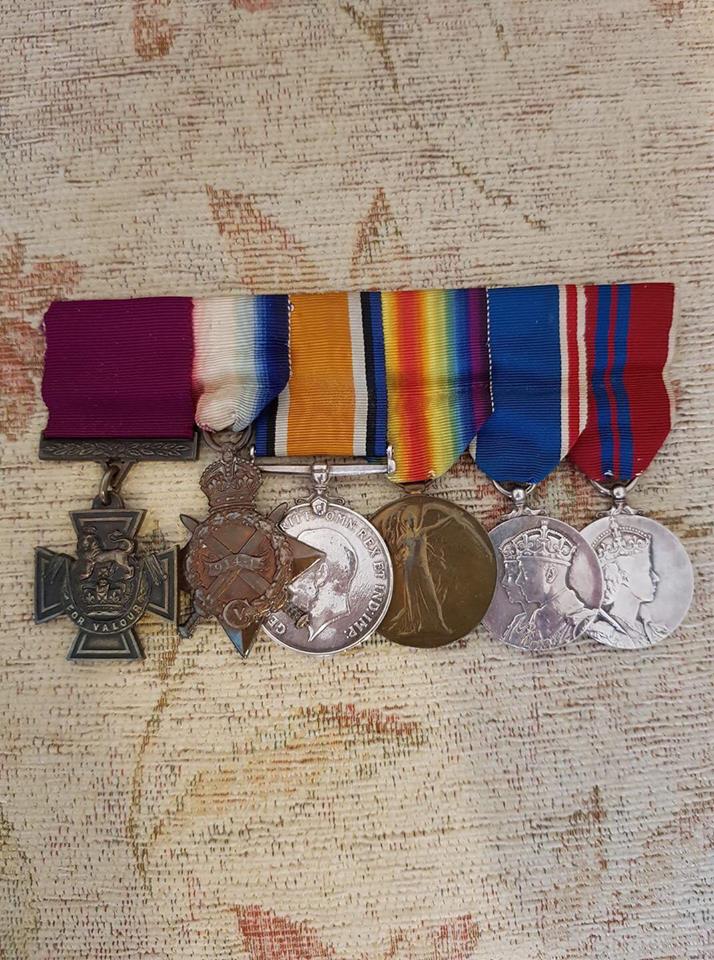 victoriacrossonline.co.uk