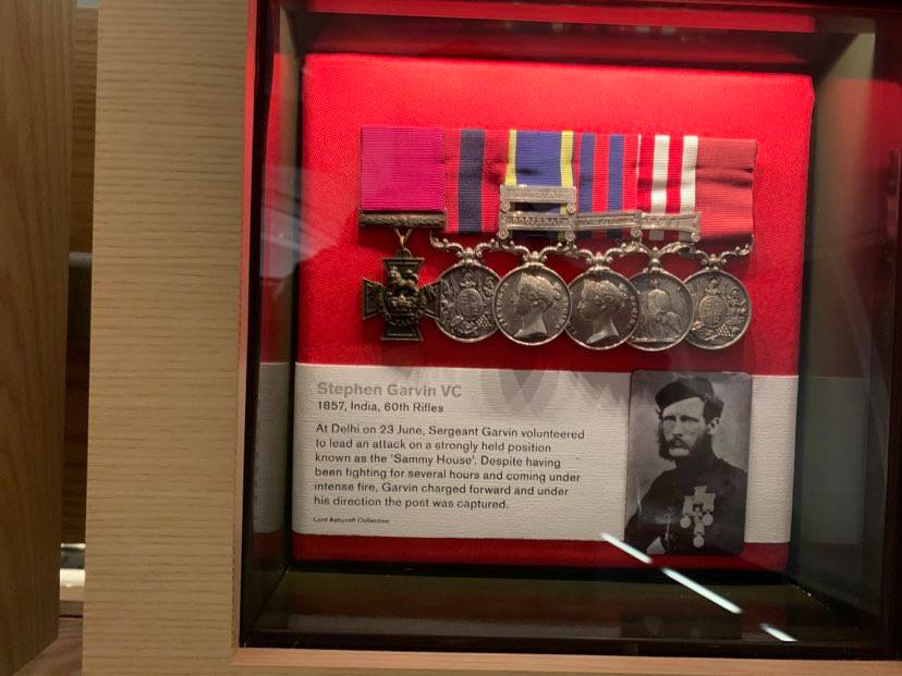 victoriacrossonline.co.uk