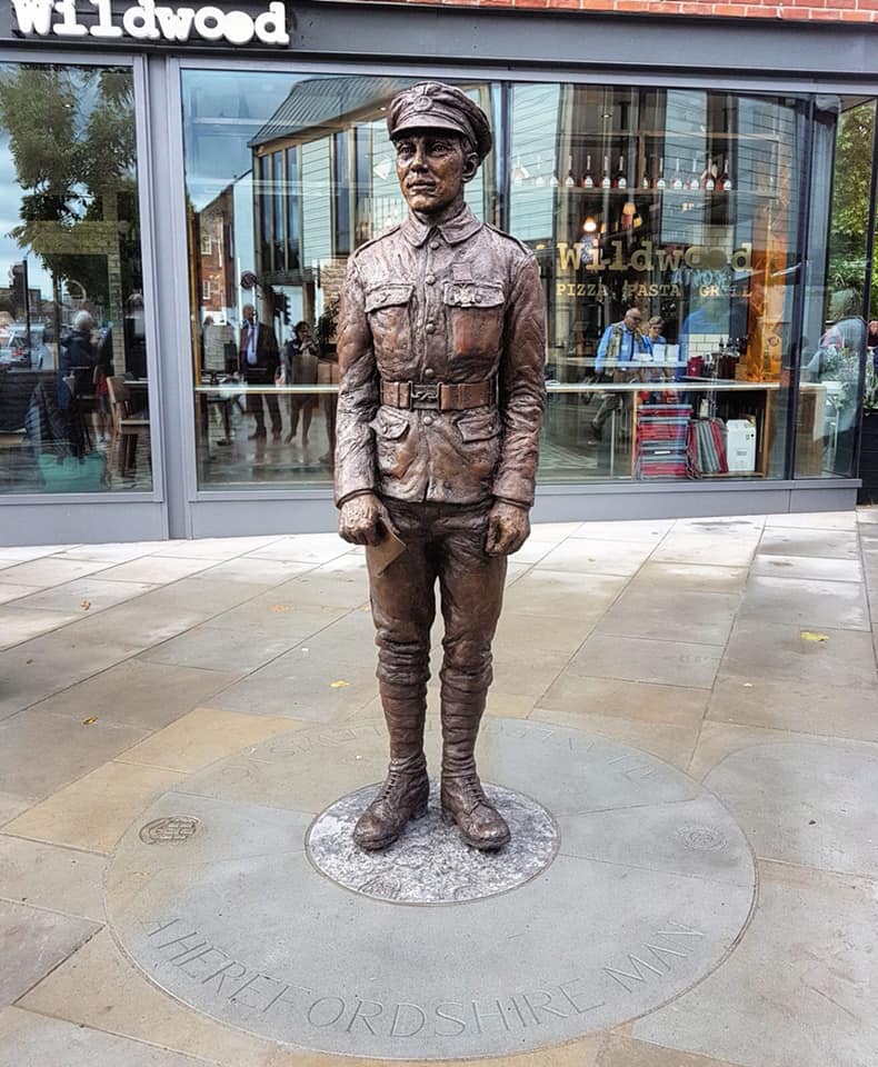 victoriacrossonline.co.uk