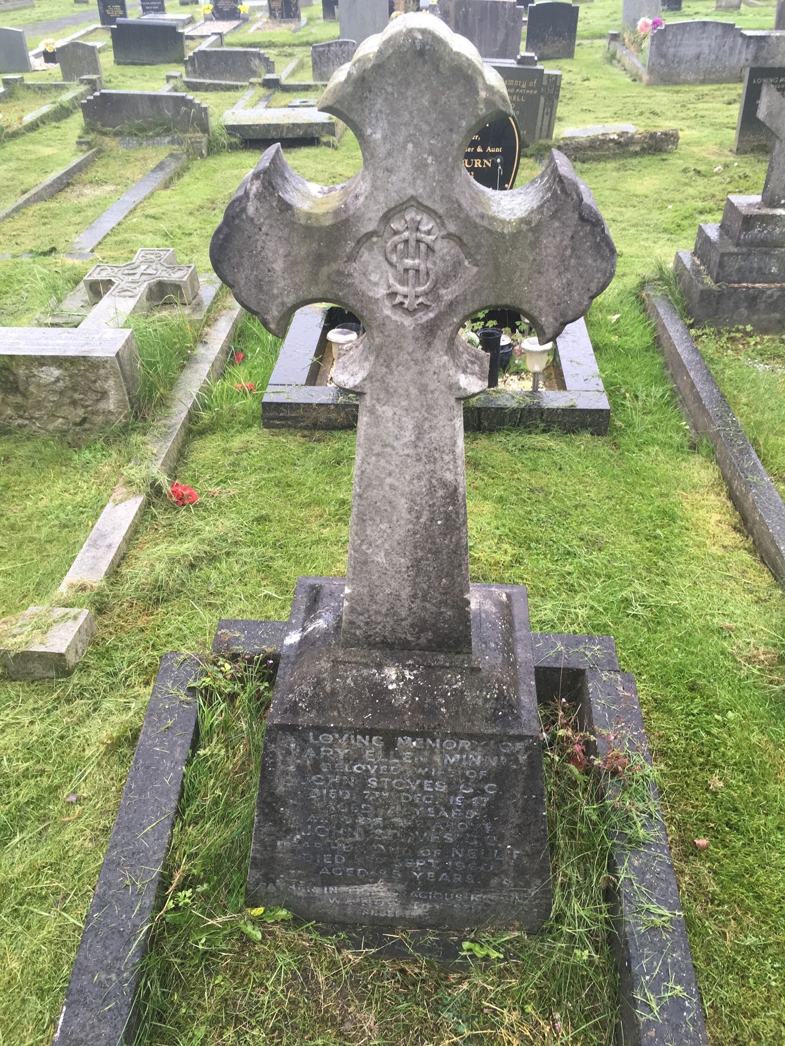 victoriacrossonline.co.uk