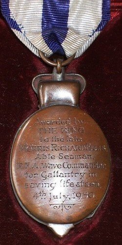 victoriacrossonline.co.uk