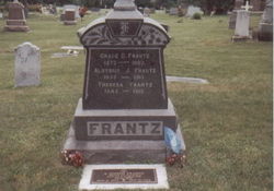 victoriacrossonline.co.uk