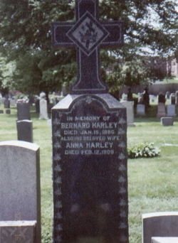 victoriacrossonline.co.uk