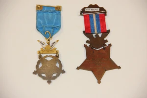 victoriacrossonline.co.uk