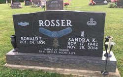 victoriacrossonline.co.uk