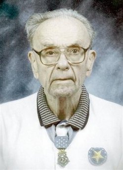 victoriacrossonline.co.uk