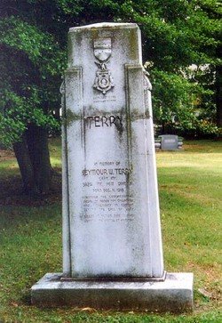 victoriacrossonline.co.uk